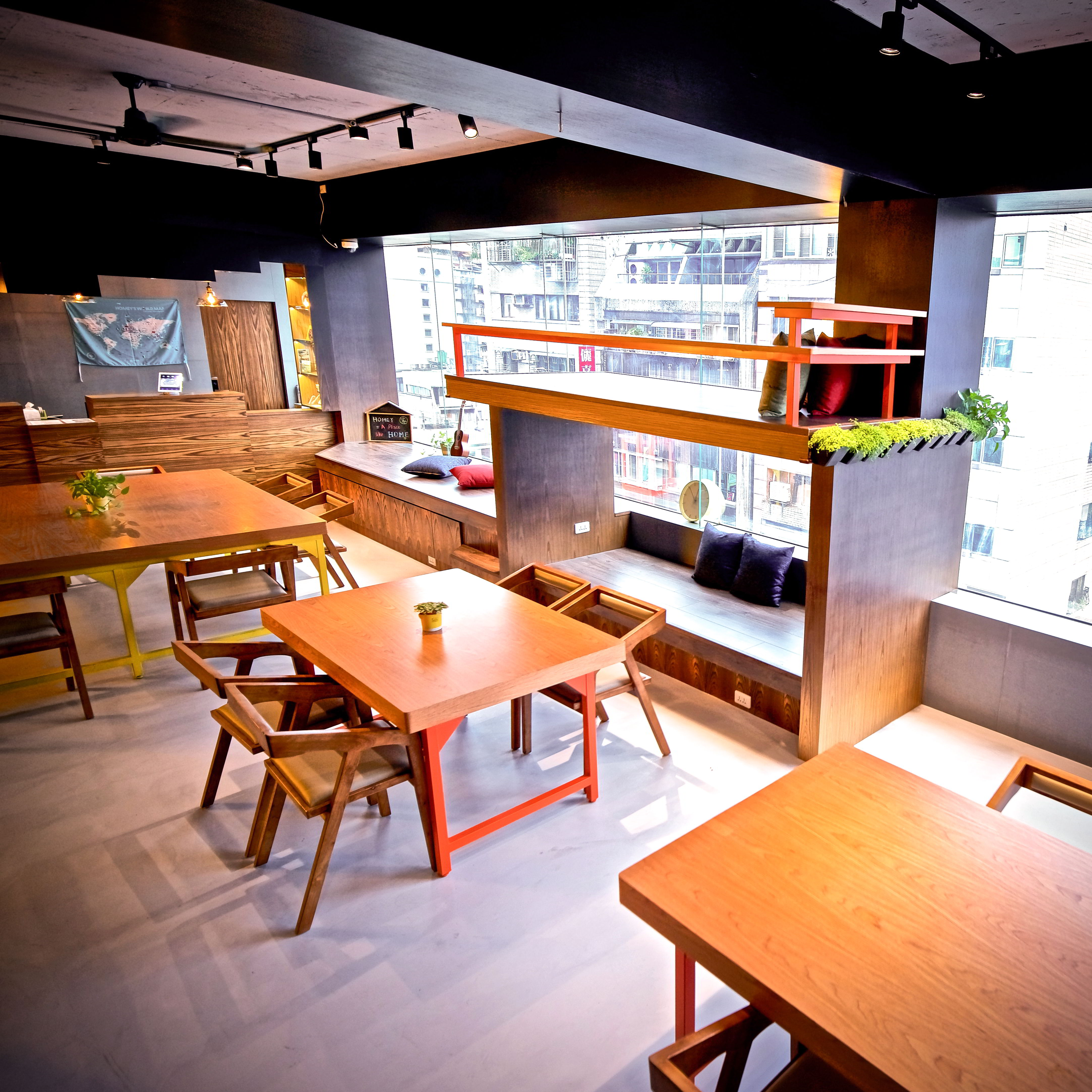 Backpacker Paradise Taipei Hostel Near Main Station - Homey Hostel